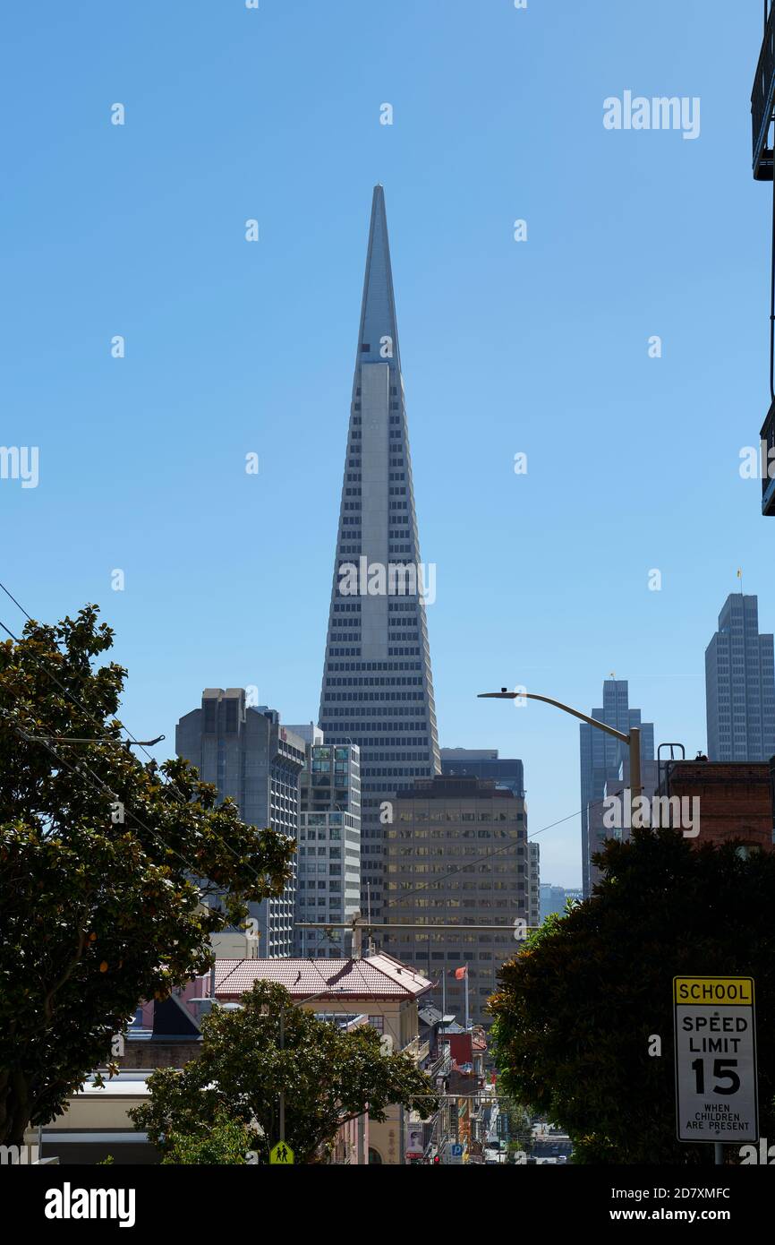 Sf pyramid hi-res stock photography and images - Alamy