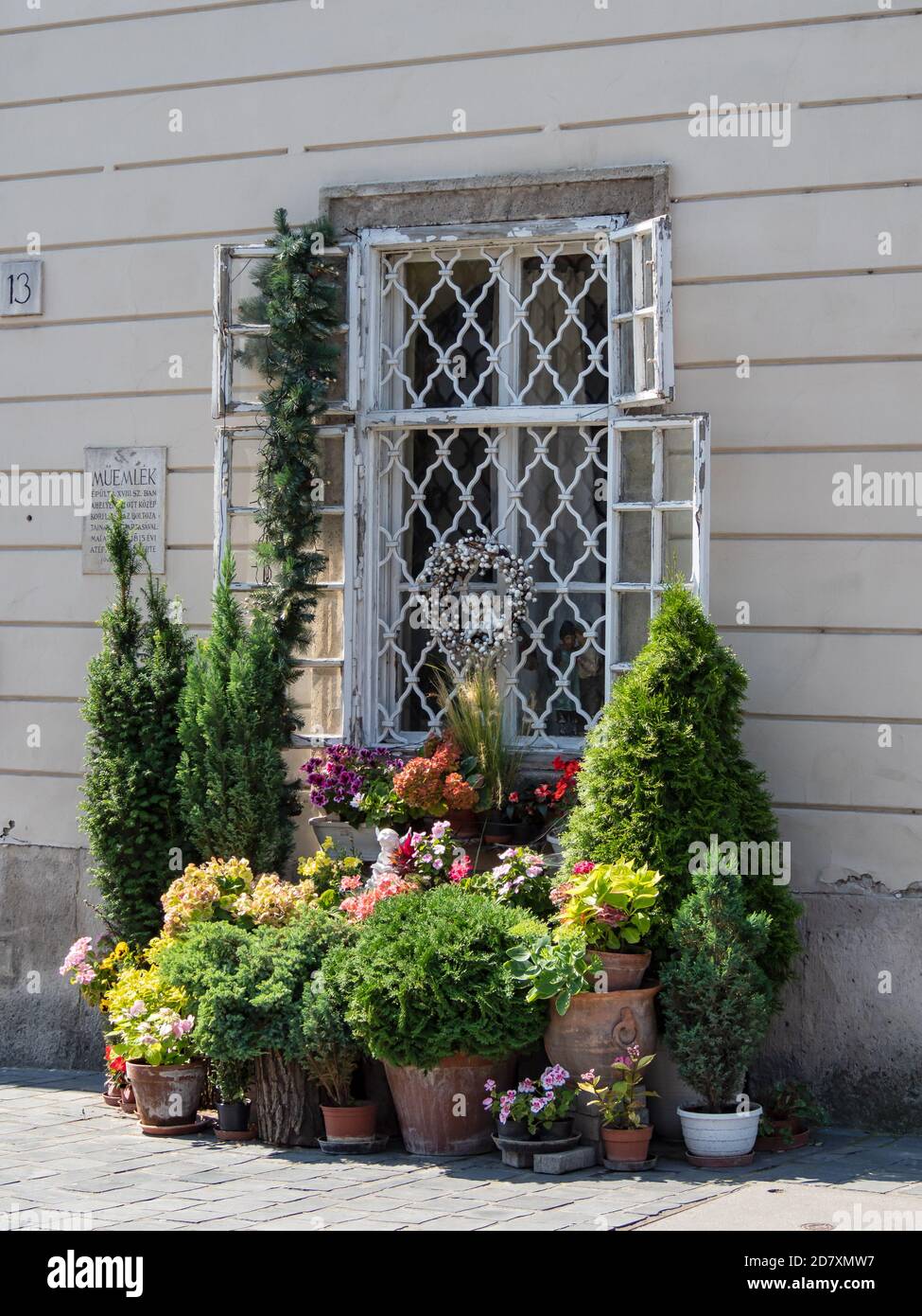 Buda Castle District High Resolution Stock Photography and Images - Alamy