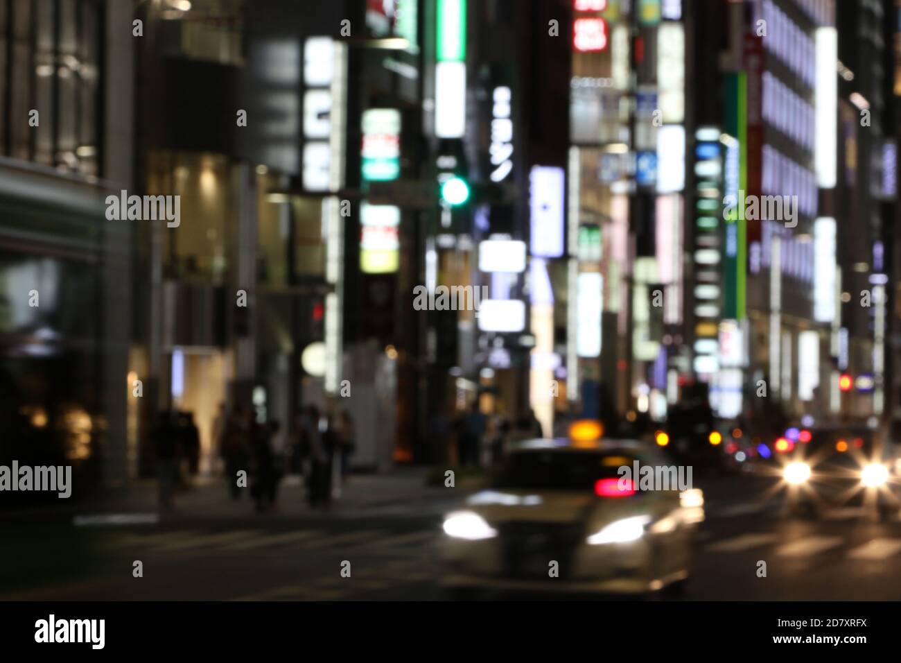 Tokyo nightlife ginza hi-res stock photography and images - Alamy