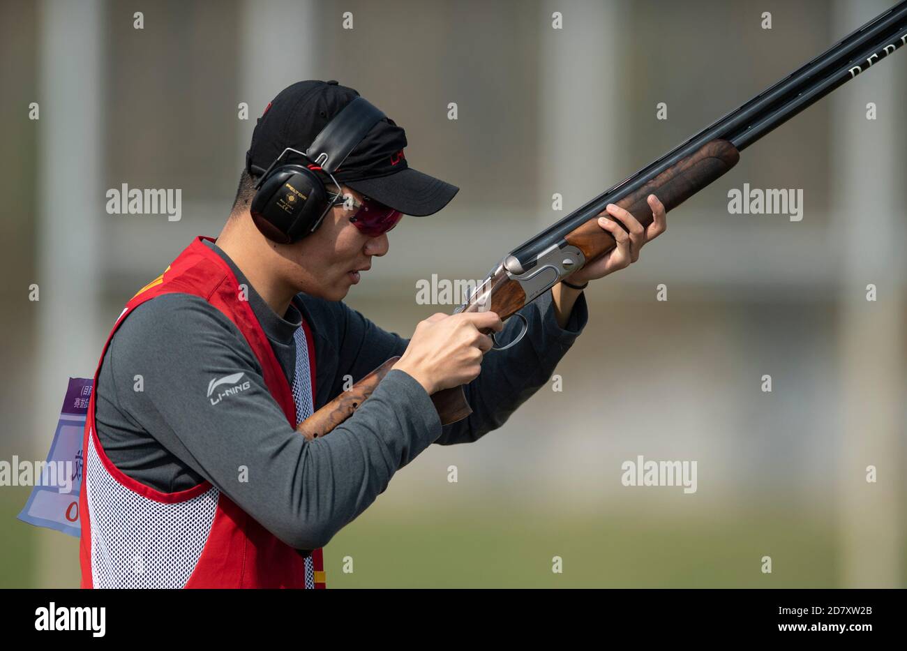 Trap shooting hi-res stock photography and images - Alamy