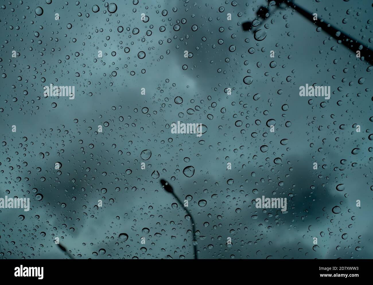 Rain on car mirror window hi-res stock photography and images - Alamy