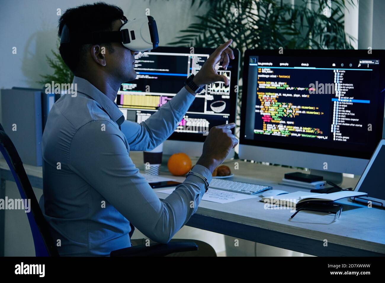 Creating virtual reality app Stock Photo - Alamy Creating virtual reality app Stock Photo - Alamy