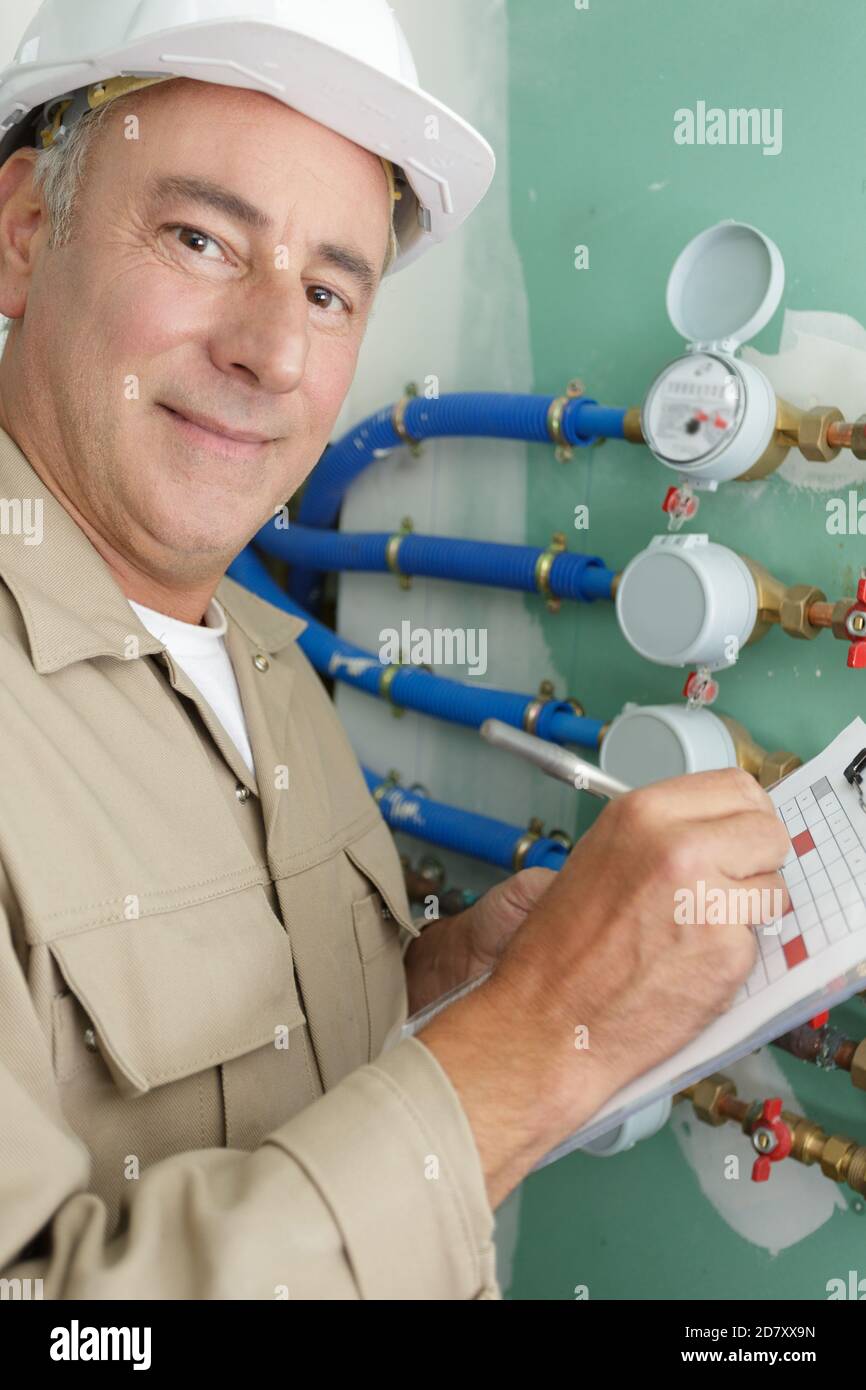 Reading meter in house hi-res stock photography and images - Alamy