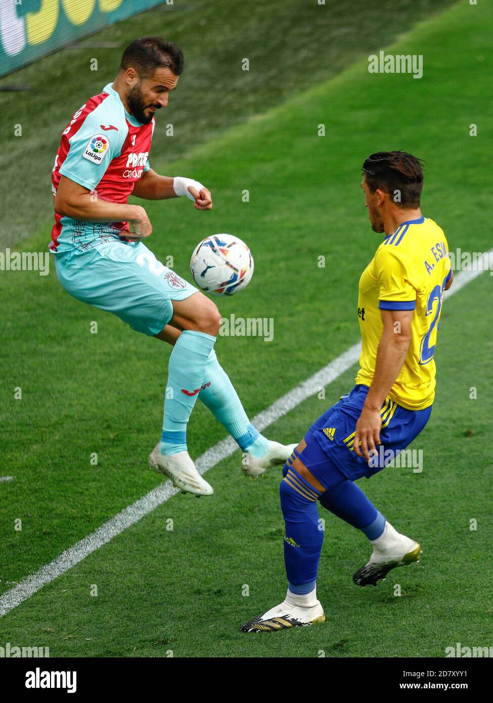 Mario Gaspar of Villarreal CF and Luis Alfonso Pacha Espino of Cadiz CF ...