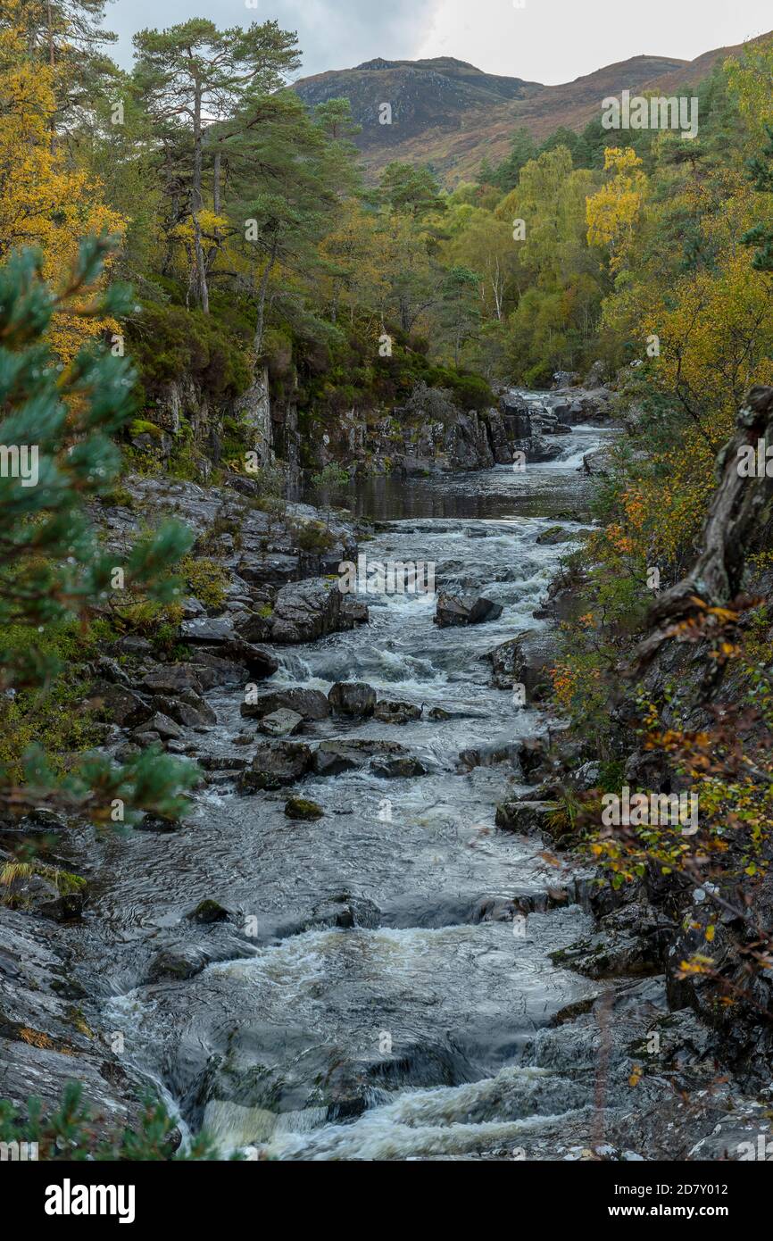Scottish river picture hi-res stock photography and images - Alamy