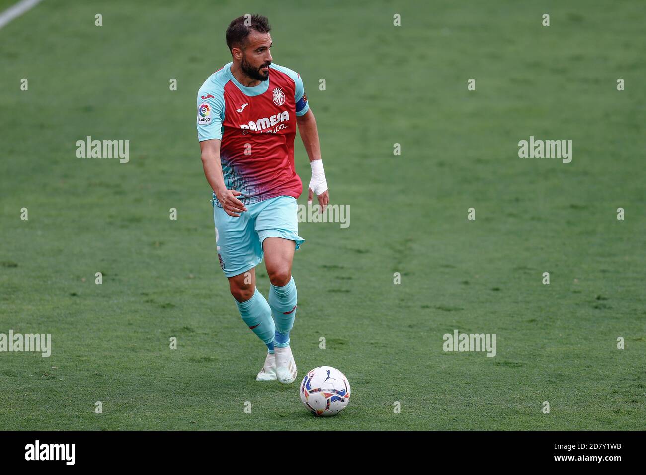 Mario Gaspar of Villarreal CF during the La Liga match between FC Cadiz ...