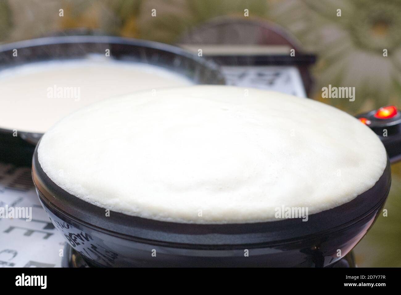Big pancake hi-res stock photography and images - Alamy