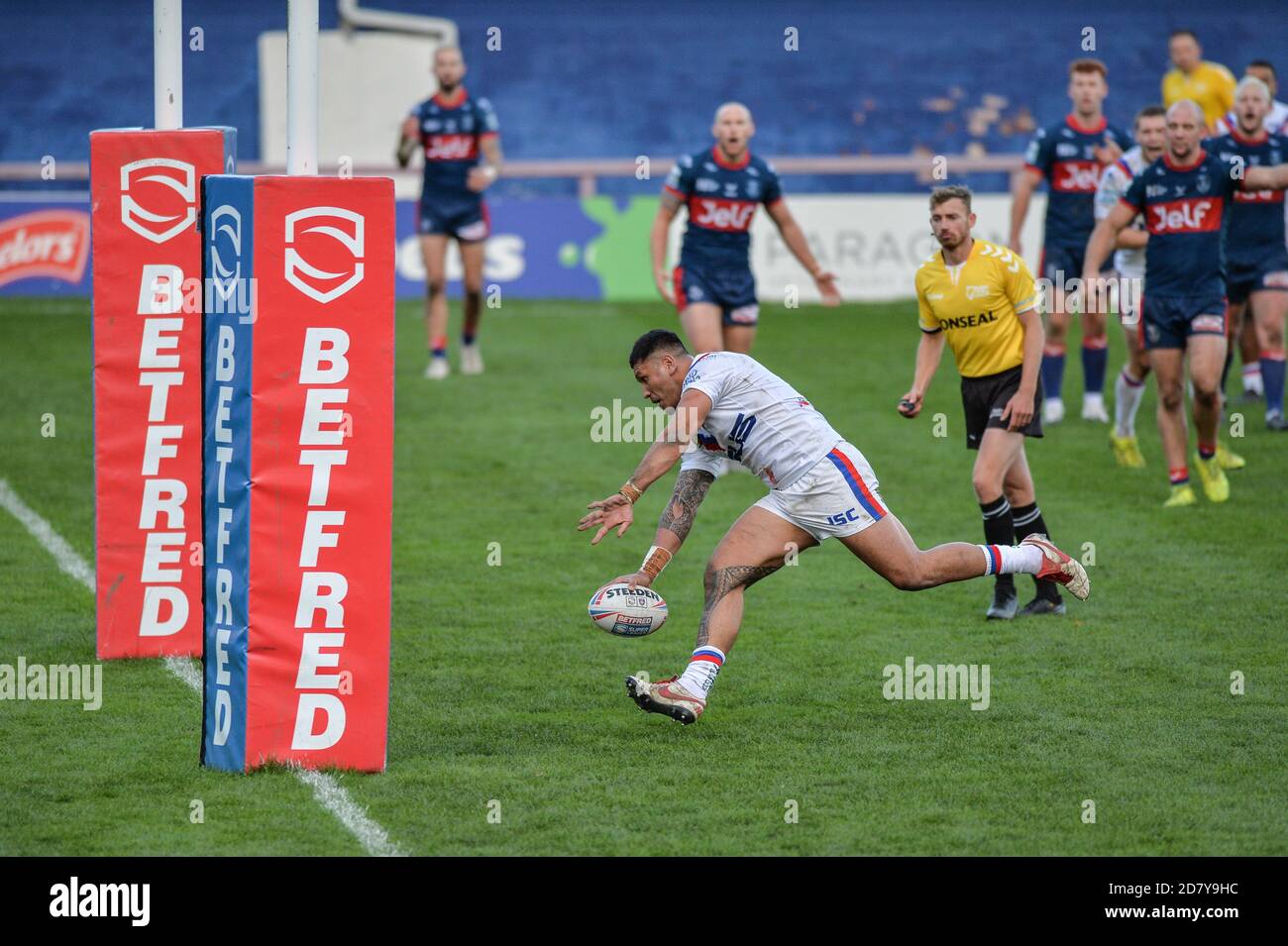 Adam tangata hi-res stock photography and images - Alamy