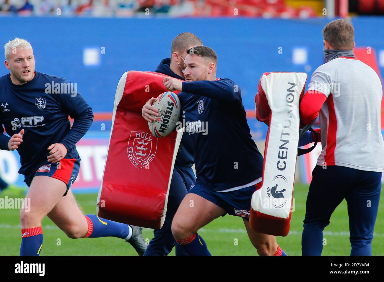 Jamie Ellis of Hull KR warms up Stock Photo - Alamy