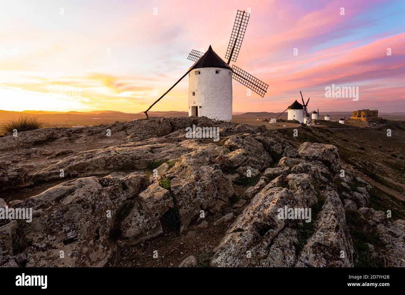 Spain windmills hi-res stock photography and images - Alamy