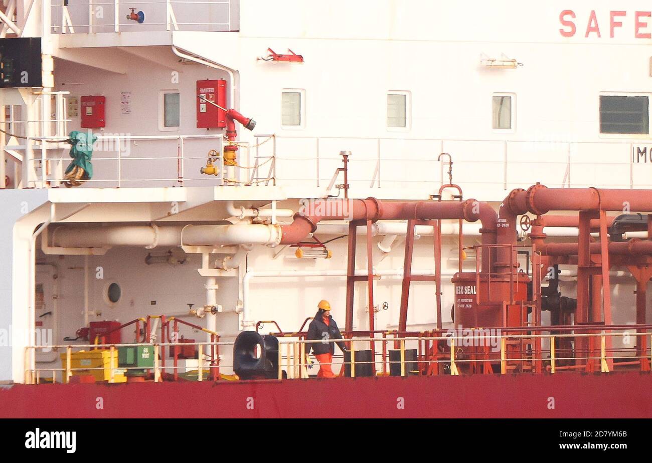 Nave andromeda ship hi-res stock photography and images - Alamy