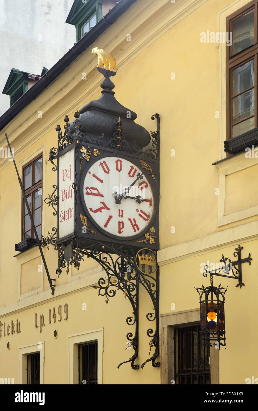 Huge clock in prague hi-res stock photography and images - Alamy