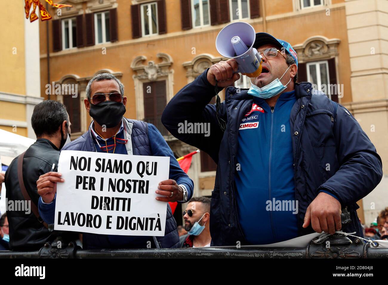 Rome, Italy. 26th Oct, 2020. Demonstration of the workers and holders ...