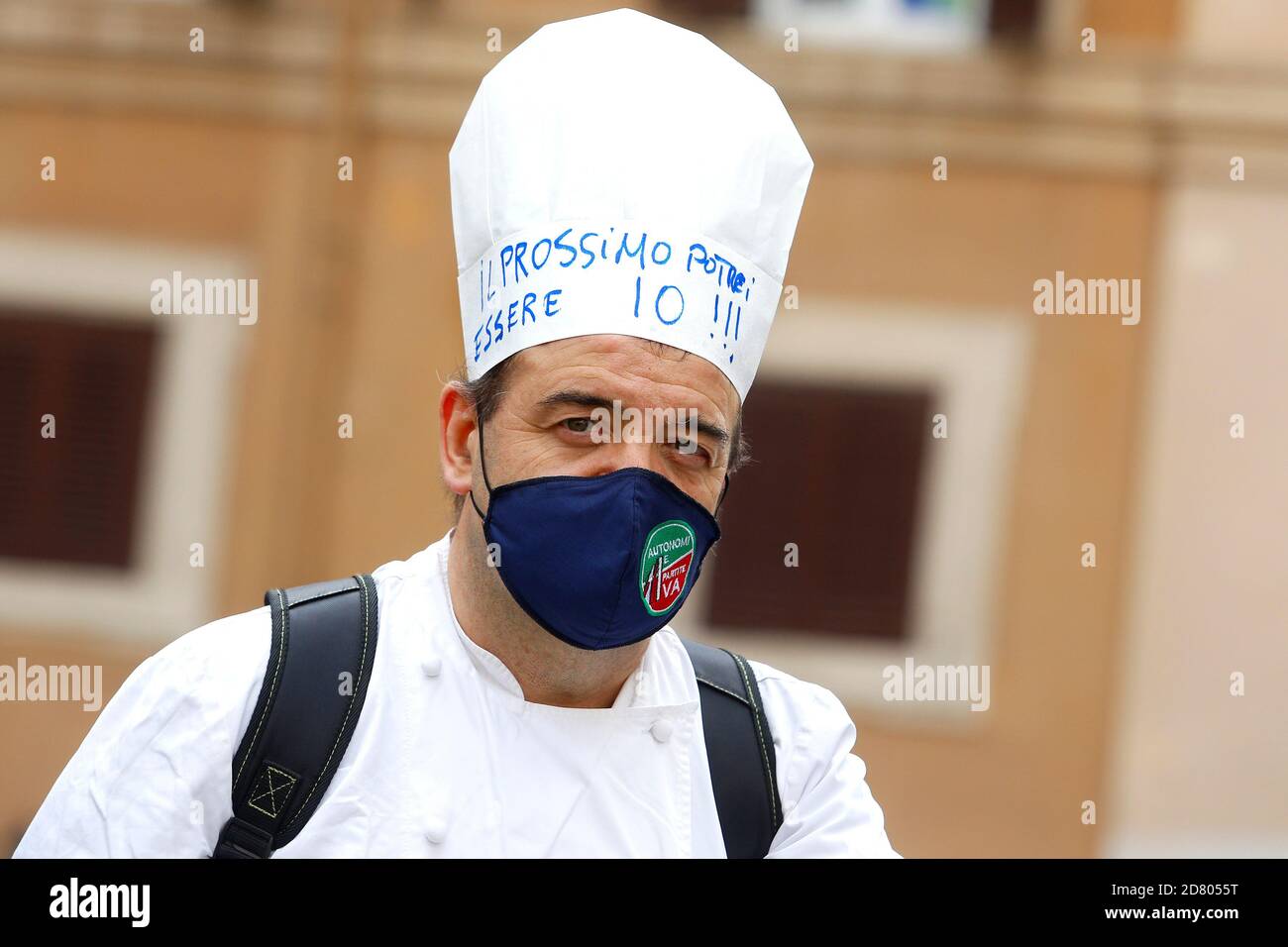 Rome, Italy. 26th Oct, 2020. Demonstration of the workers and holders ...