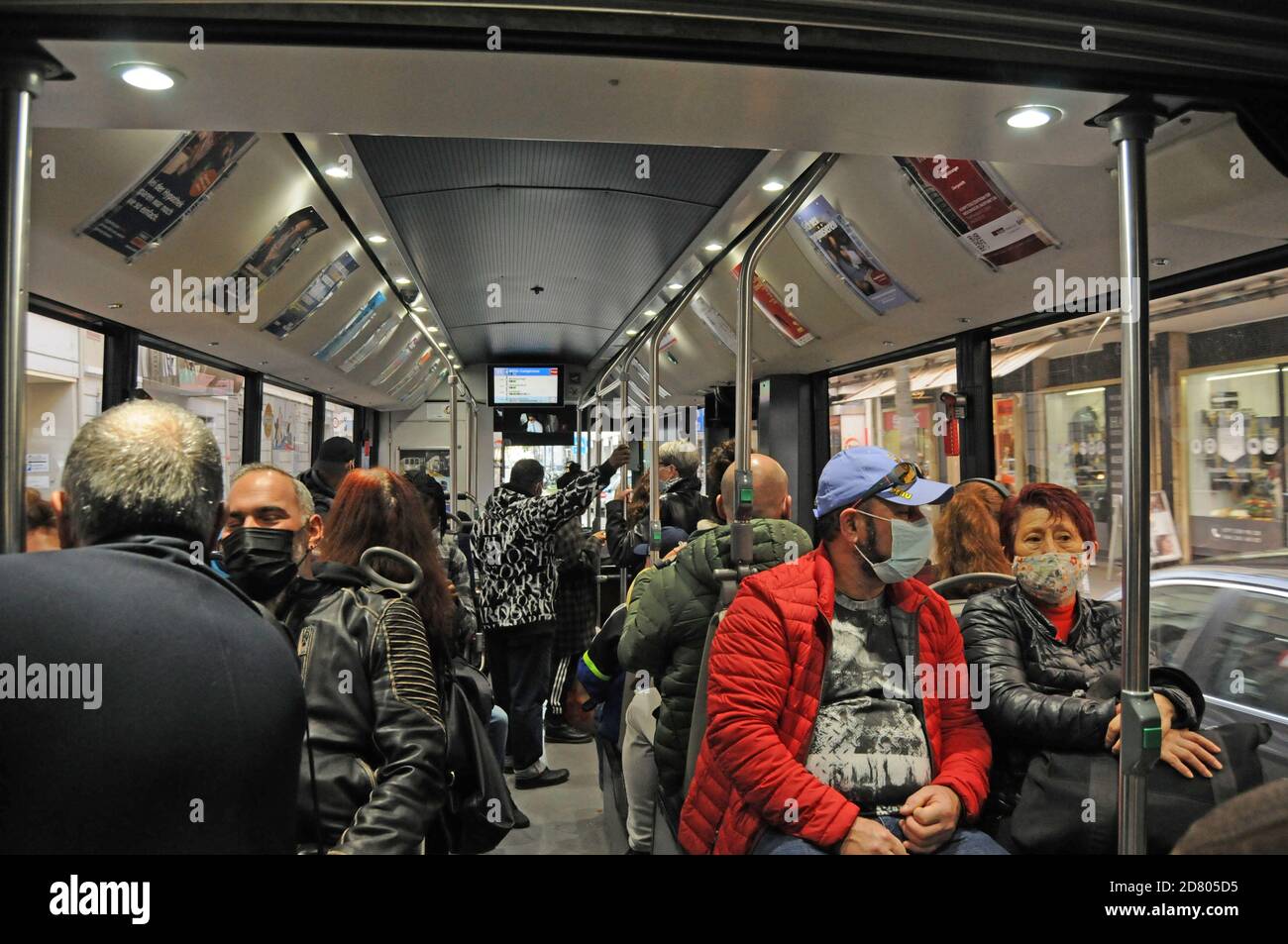 Zürich/Switzerland: Face masks are mandatory now on all public ...