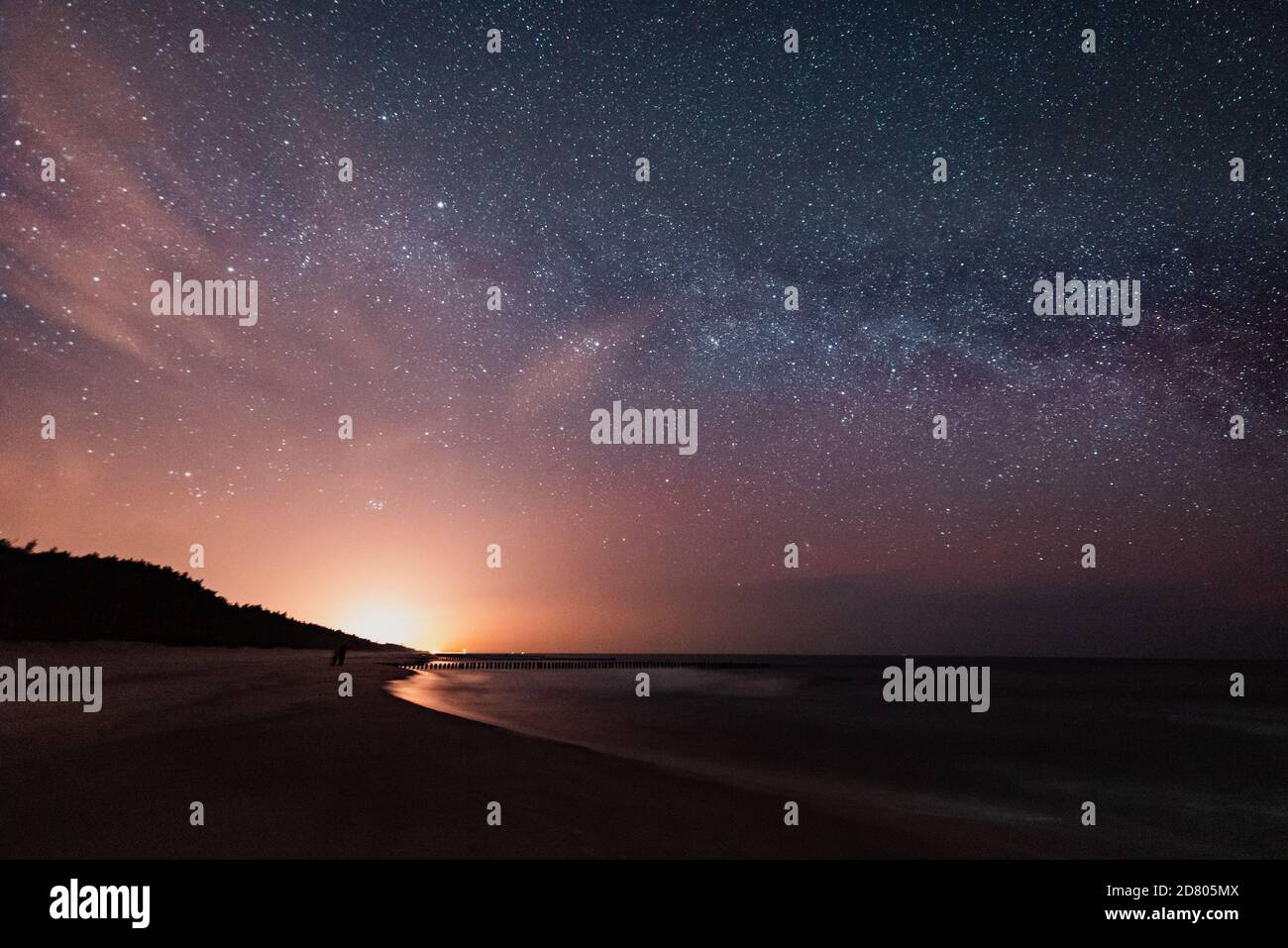 night starry sky on the beach Stock Photo - Alamy