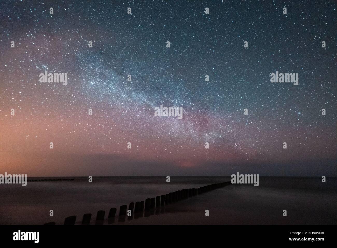 night starry sky on the beach Stock Photo - Alamy