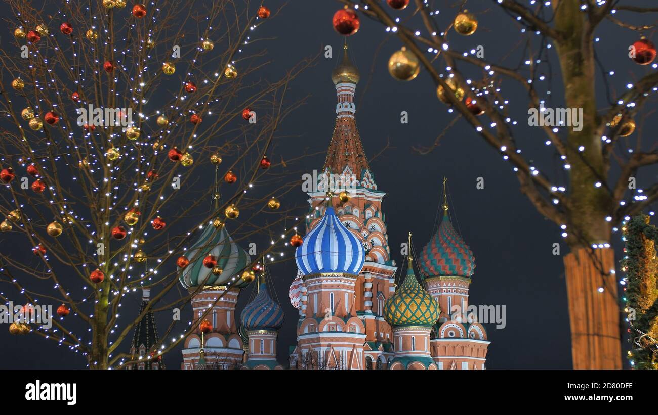 St. Basil's Cathedral on Red Square against the backdrop of Christmas ...