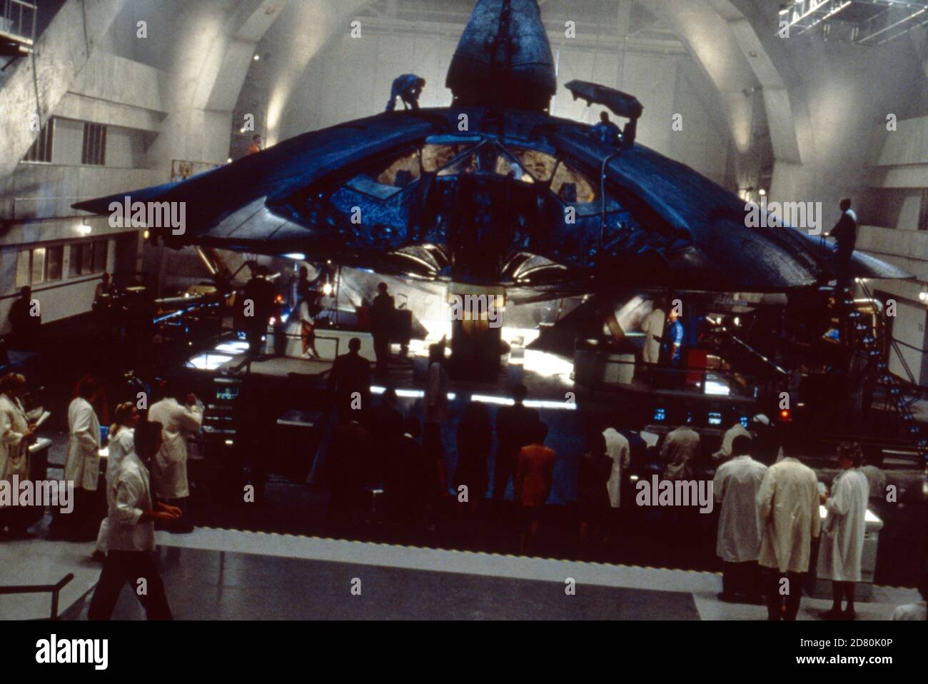 Independence day movie 1996 hi-res stock photography and images - Alamy