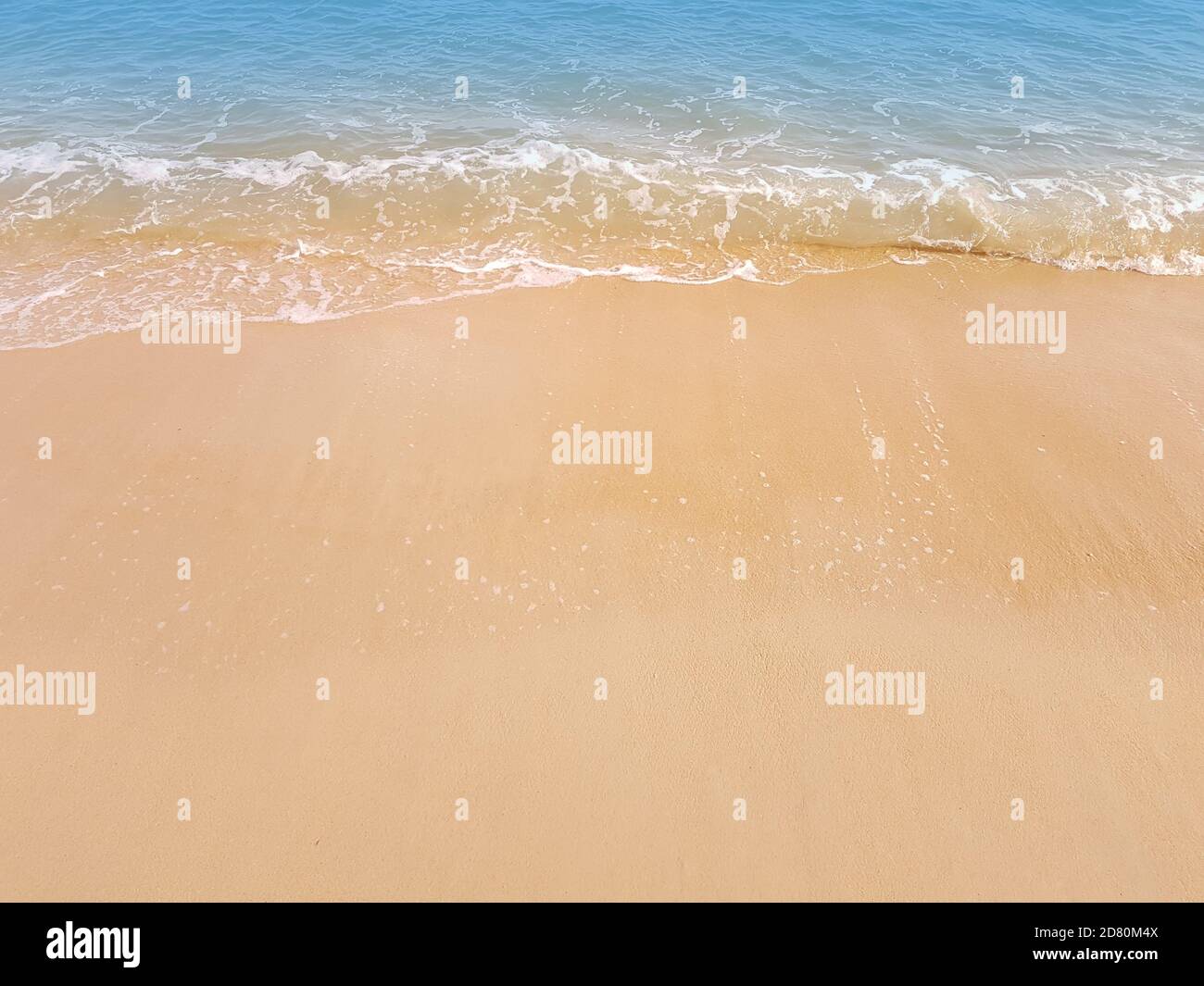 Texture background with surf, sea water and sand on the beach Stock ...