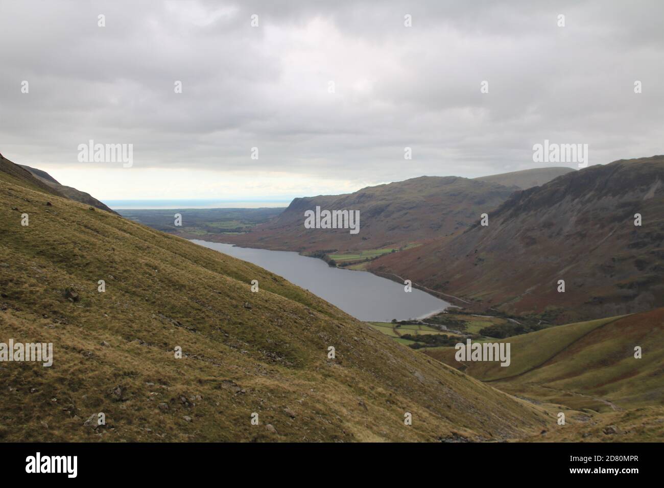 Scafell pike in clouds hi-res stock photography and images - Alamy