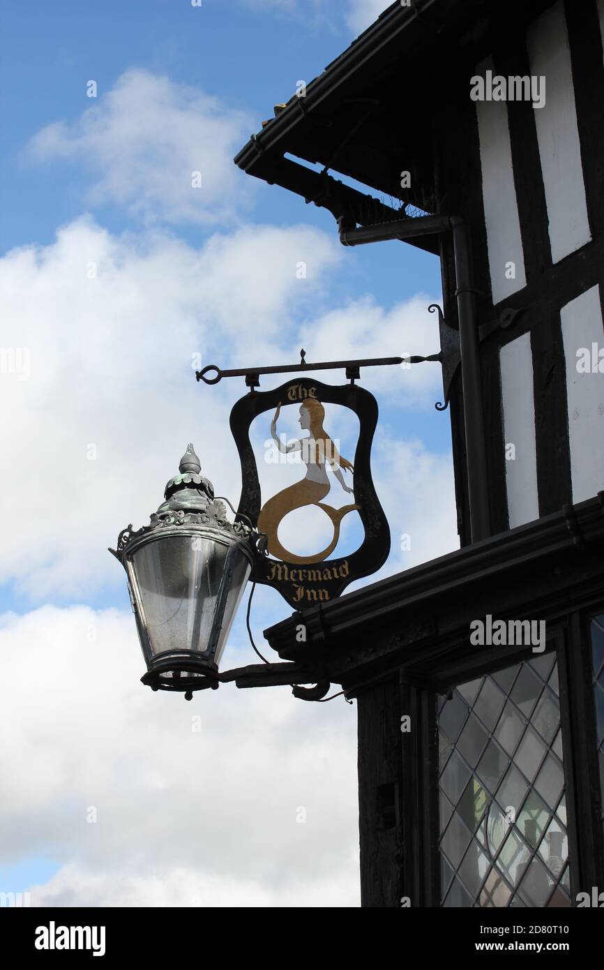 The medieval Mermaid Inn built in 1420 along Mermaid Street Rye, East ...