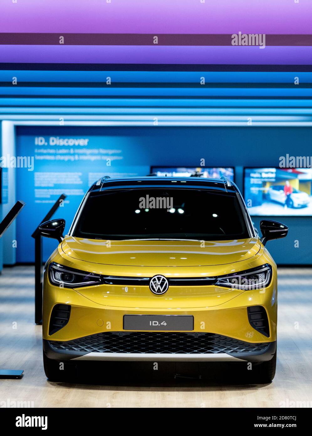 Volkswagen id 4 electric suv hi-res stock photography and images - Alamy