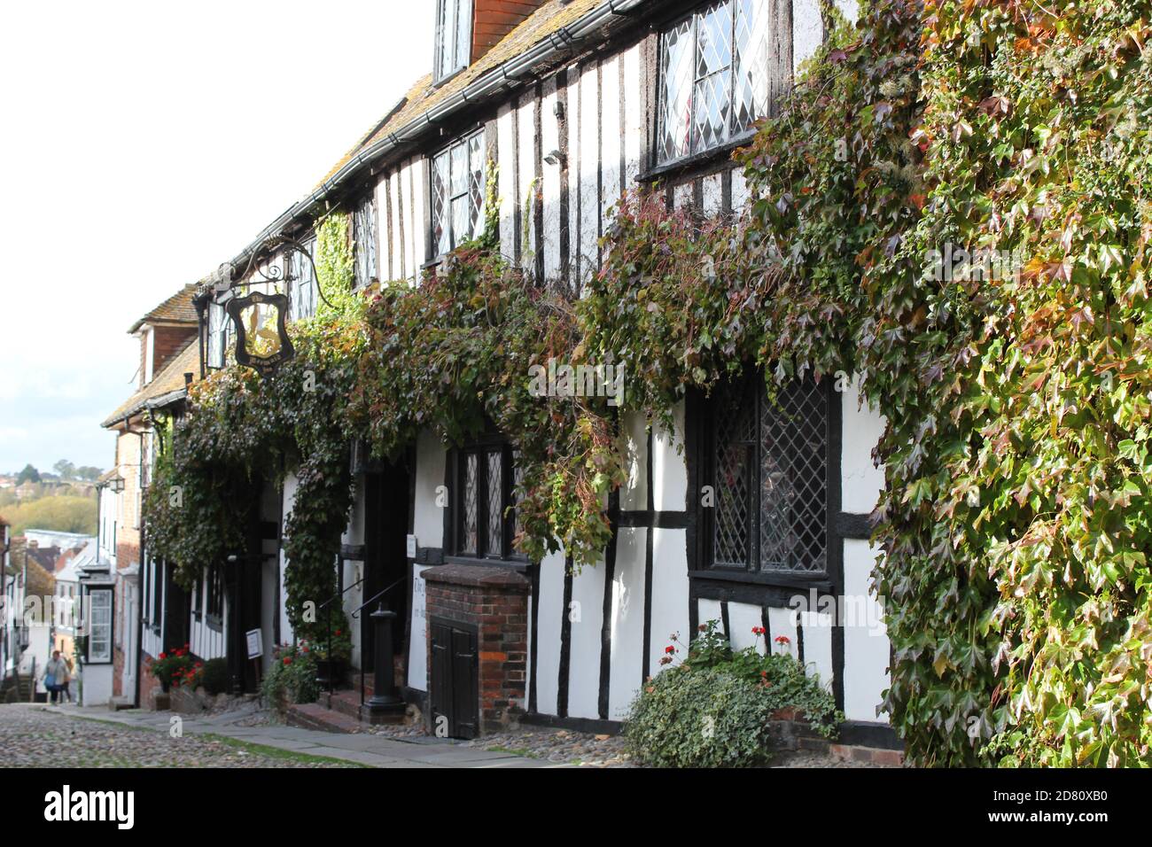 The medieval Mermaid Inn built in 1420 along Mermaid Street Rye, East ...
