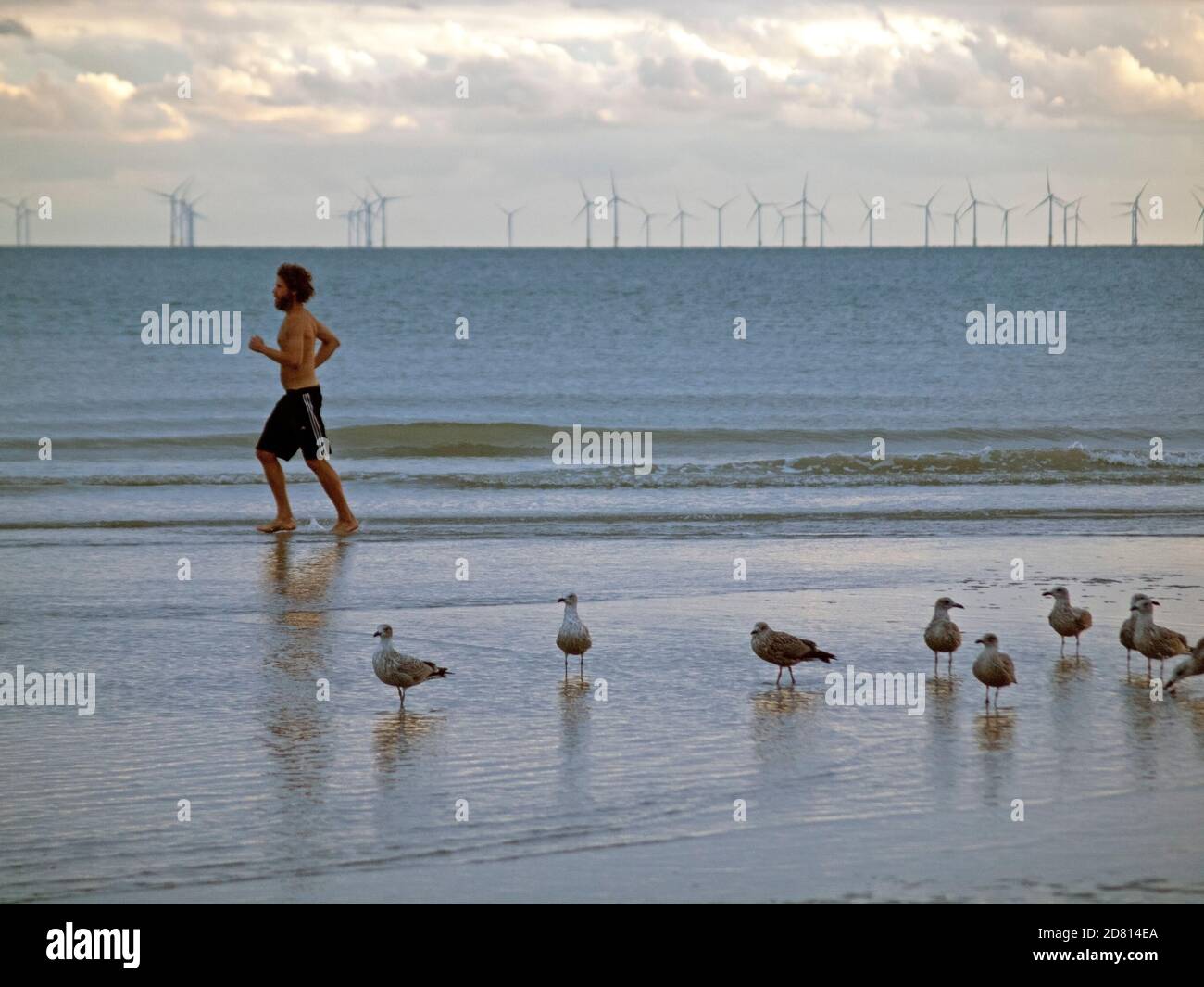 Brighton beach runner hi-res stock photography and images - Alamy