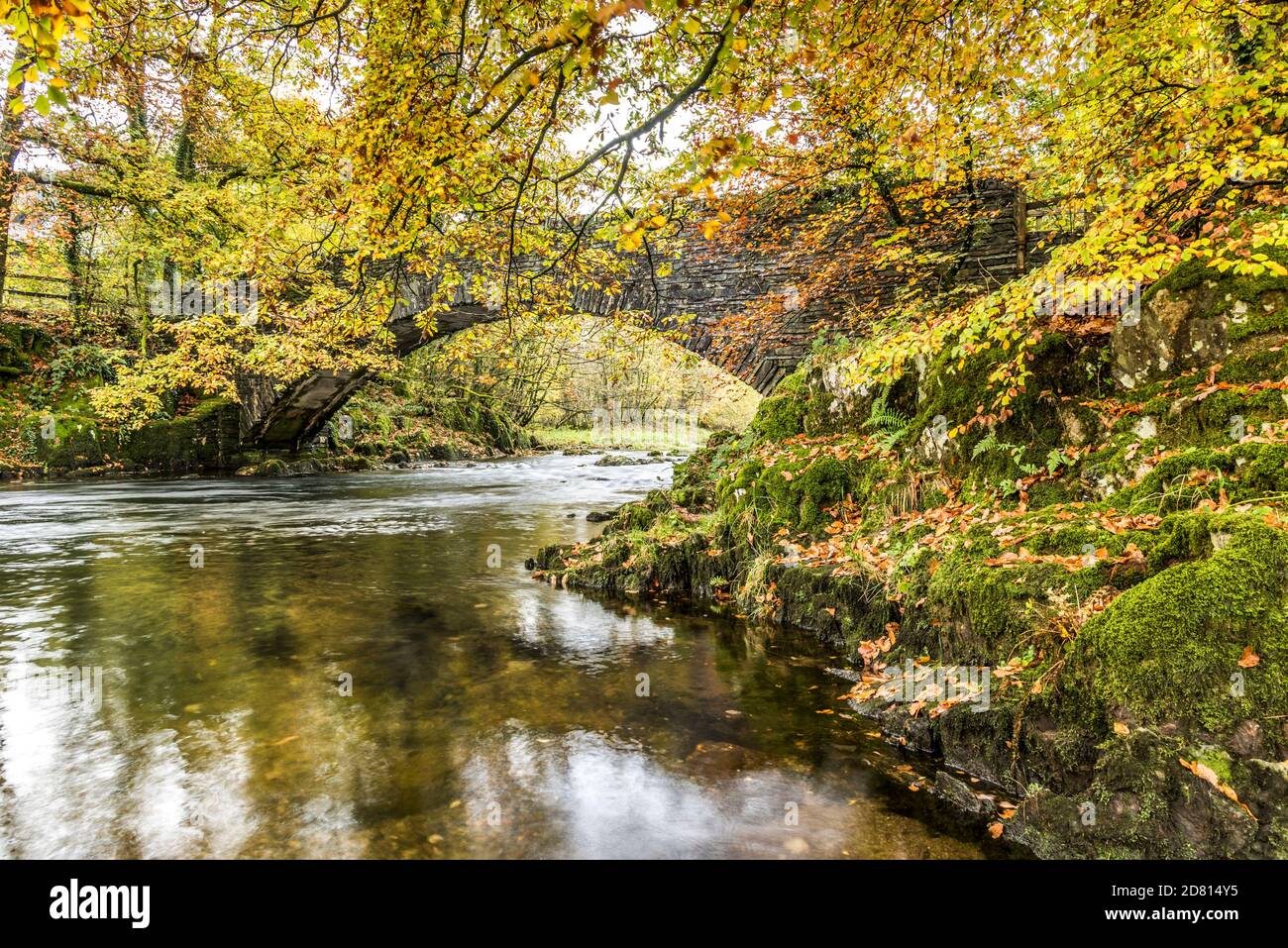 Old pack horse bridge ambleside hi-res stock photography and images - Alamy