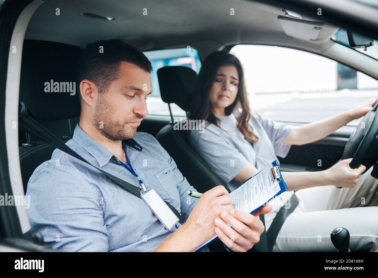 Failed driving test hi-res stock photography and images - Alamy