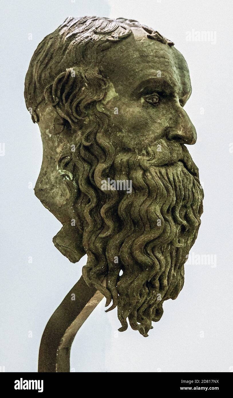 Pythagoras of samos hi-res stock photography and images - Alamy