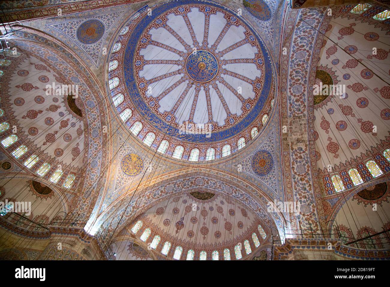 Famous "Blue mosque" in Istanbul, Turkey Stock Photo - Alamy