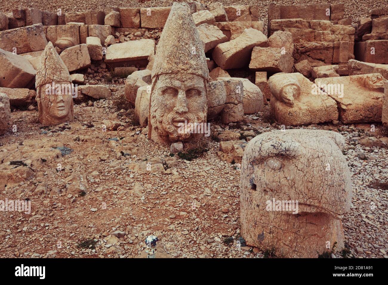 Statue on Mount Nemrut in Turkey Stock Photo - Alamy