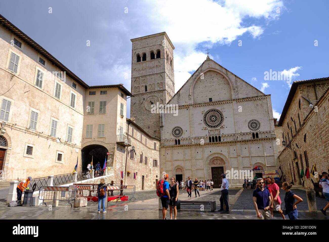 Assisi - August 2019: exterior of San Rufino cathedral Stock Photo - Alamy