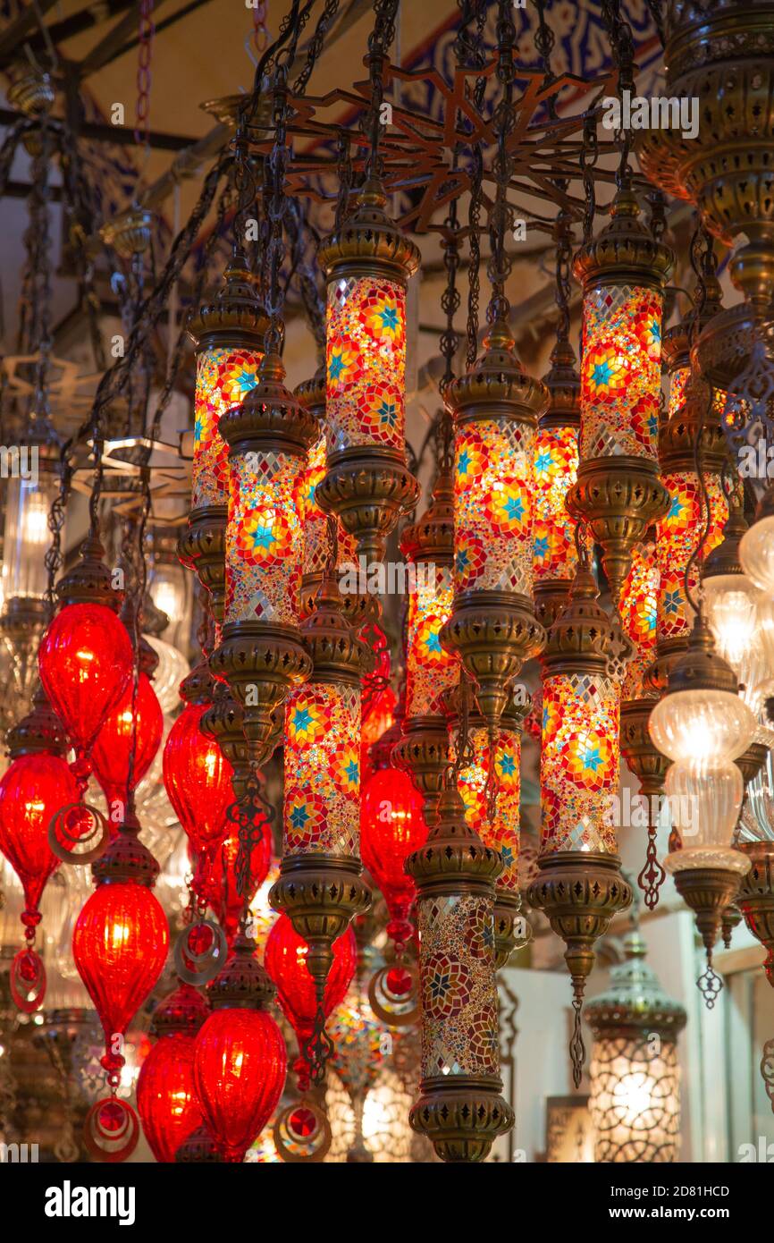 Traditional turkish lamps on the market Stock Photo - Alamy