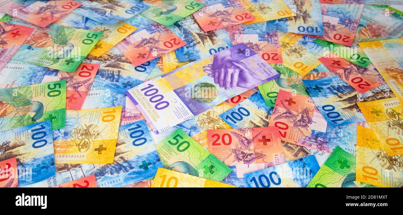 Collection of the Swiss franks banknotes (new issue 2016-2019). 1000 ...