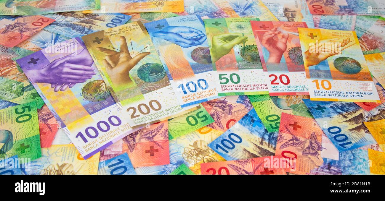 Collection of the Swiss franks banknotes (new issue 2016-2019). 1000 ...