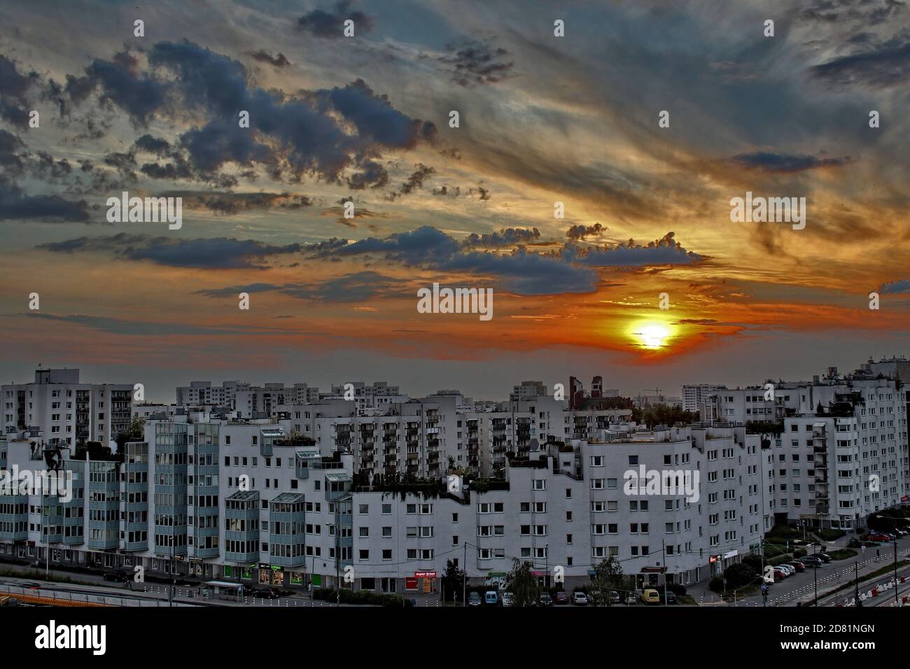 Housing blocks hi-res stock photography and images - Alamy