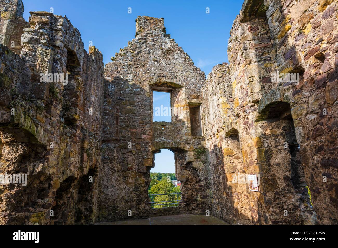 Interior of 16th Century Ruthven Lodging House within Dirleton Castle ...