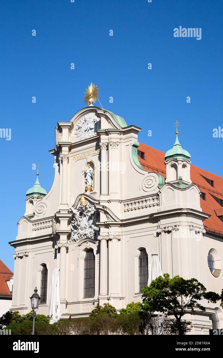 Main square of the Munich, Germany - Marienplatz (Marian square). The ...
