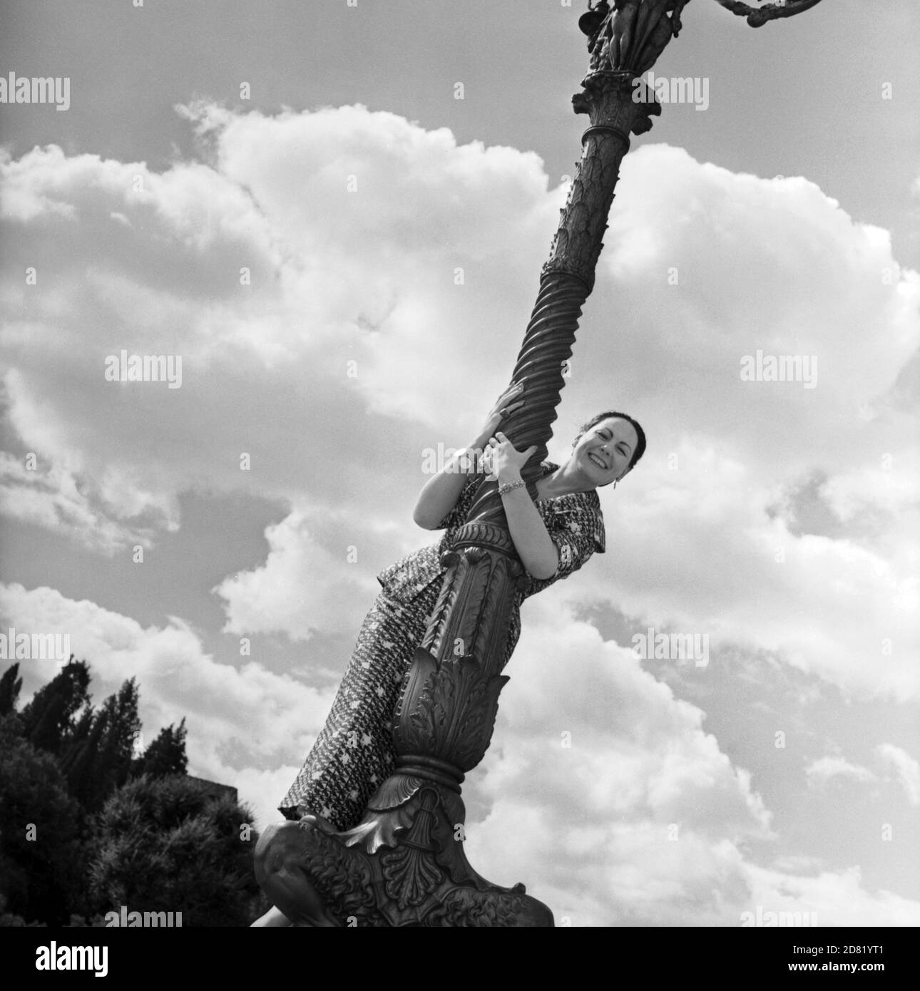 Soprano lírico hi-res stock photography and images - Alamy