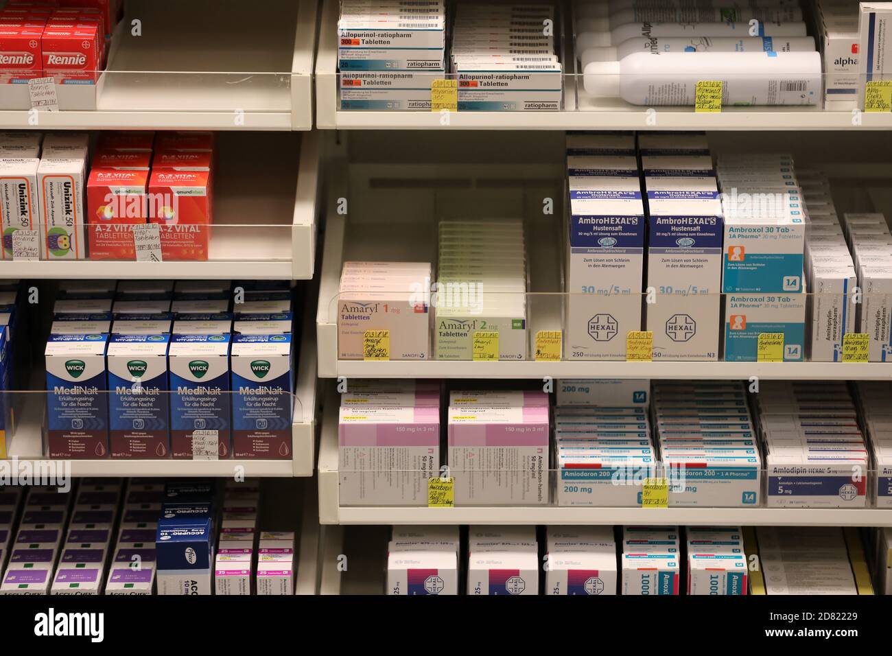 Outgoing chief hi-res stock photography and images - Alamy