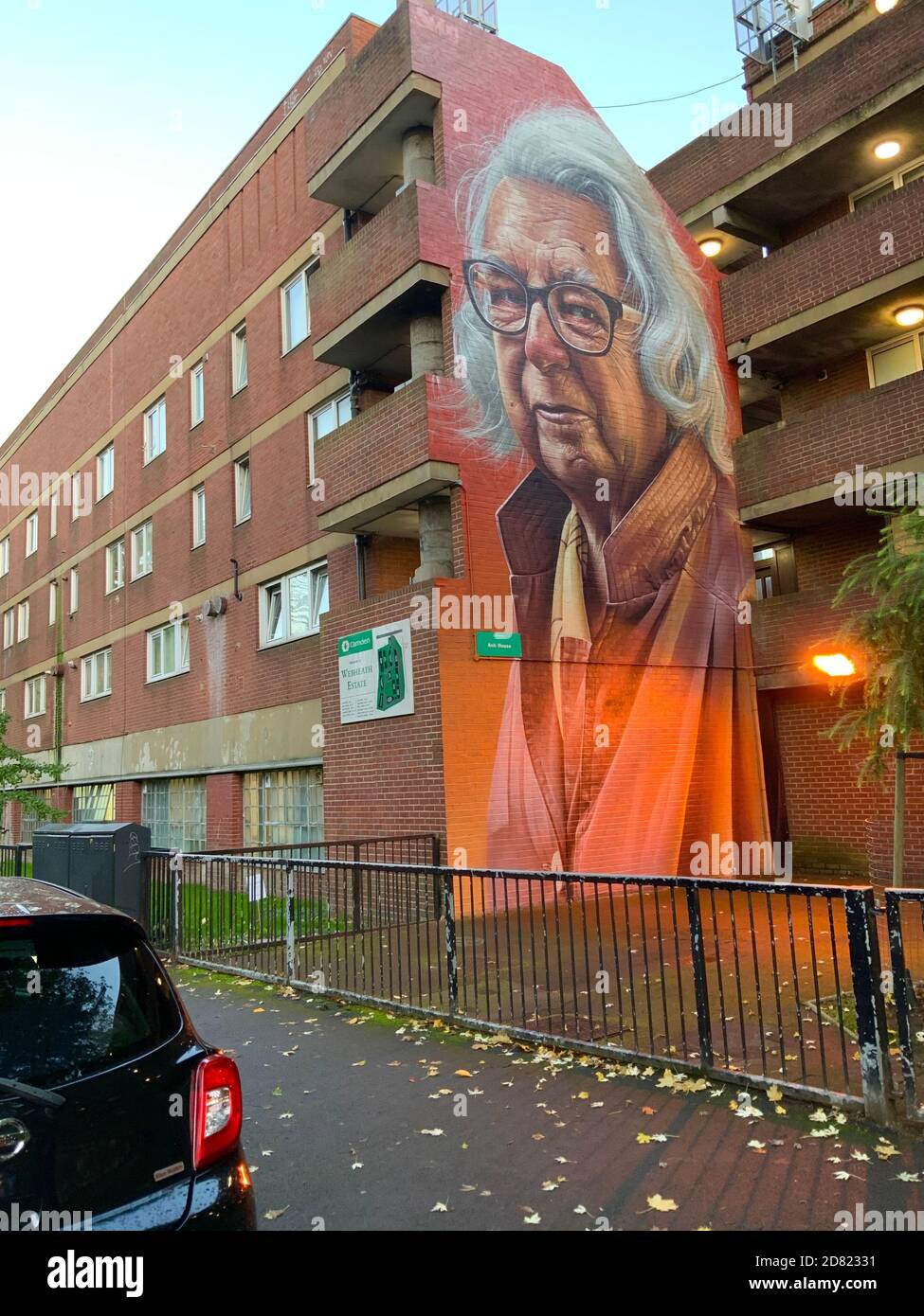 London housing estate poster hi-res stock photography and images - Alamy