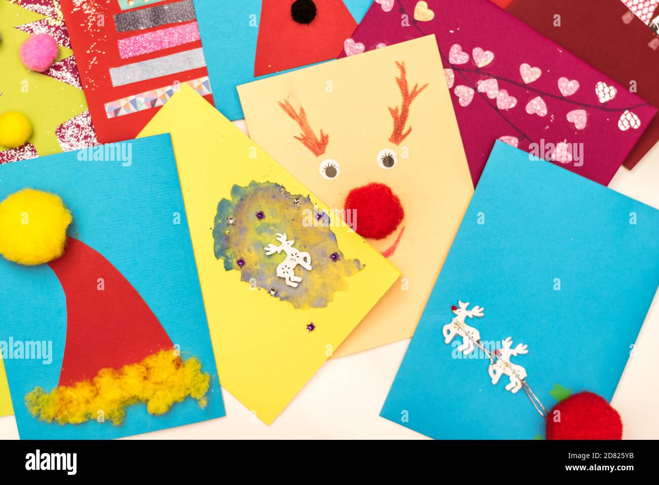 Children christmas cards crafts hi-res stock photography and images - Alamy