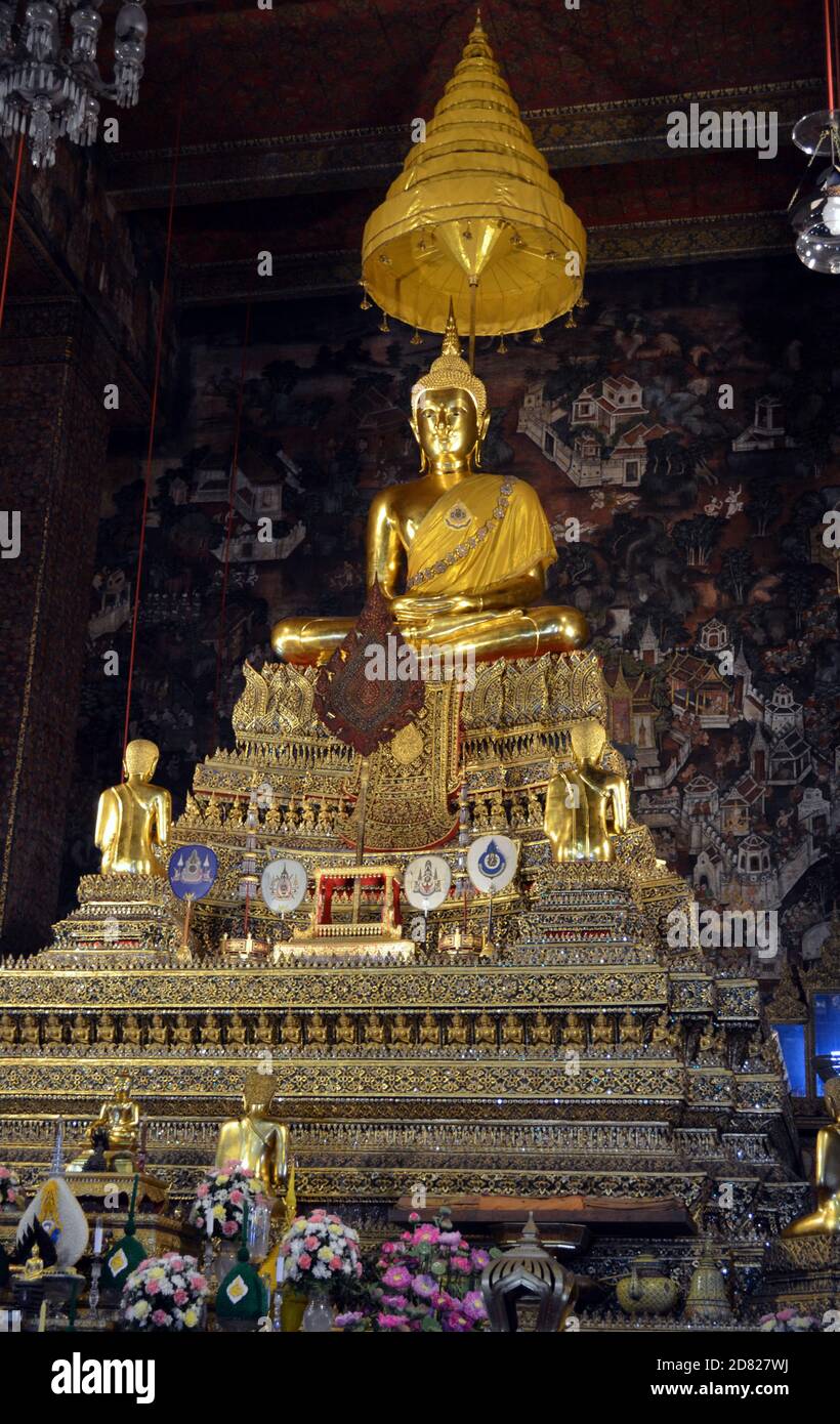 Bangkok, Thailand - Phra Ubosot, Ordination Hall Stock Photo - Alamy