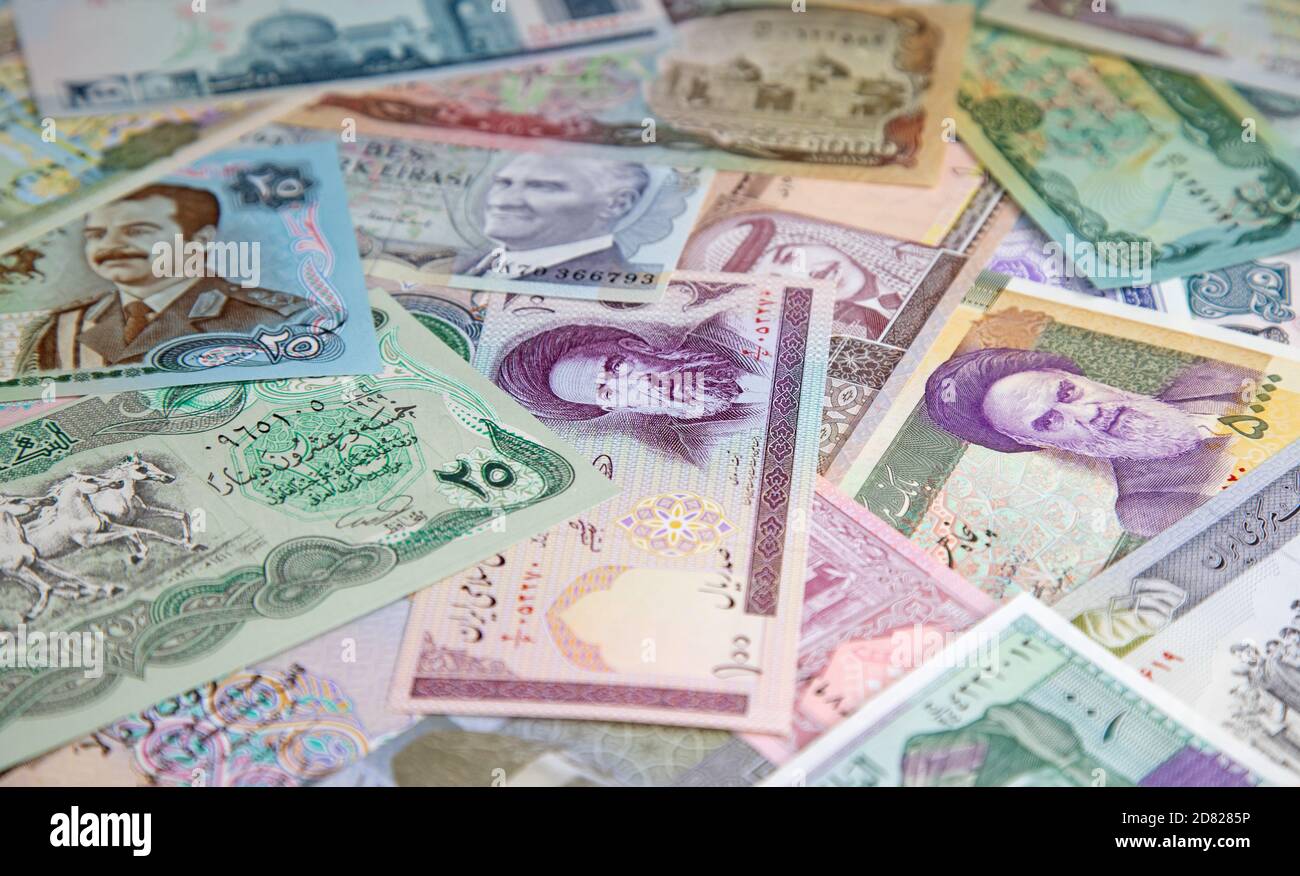Variety of Middle East banknotes Stock Photo - Alamy