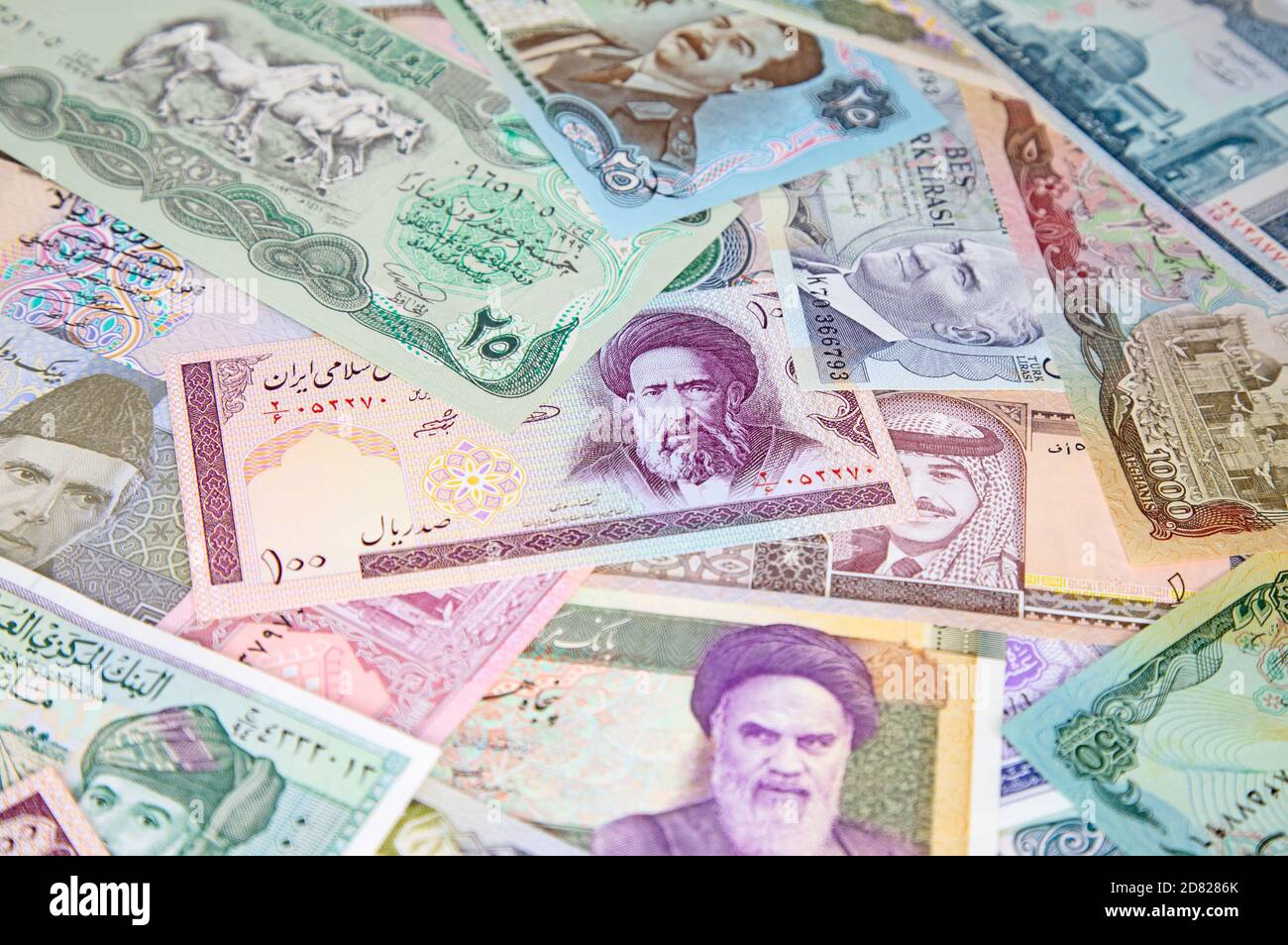 Variety of Middle East banknotes Stock Photo - Alamy