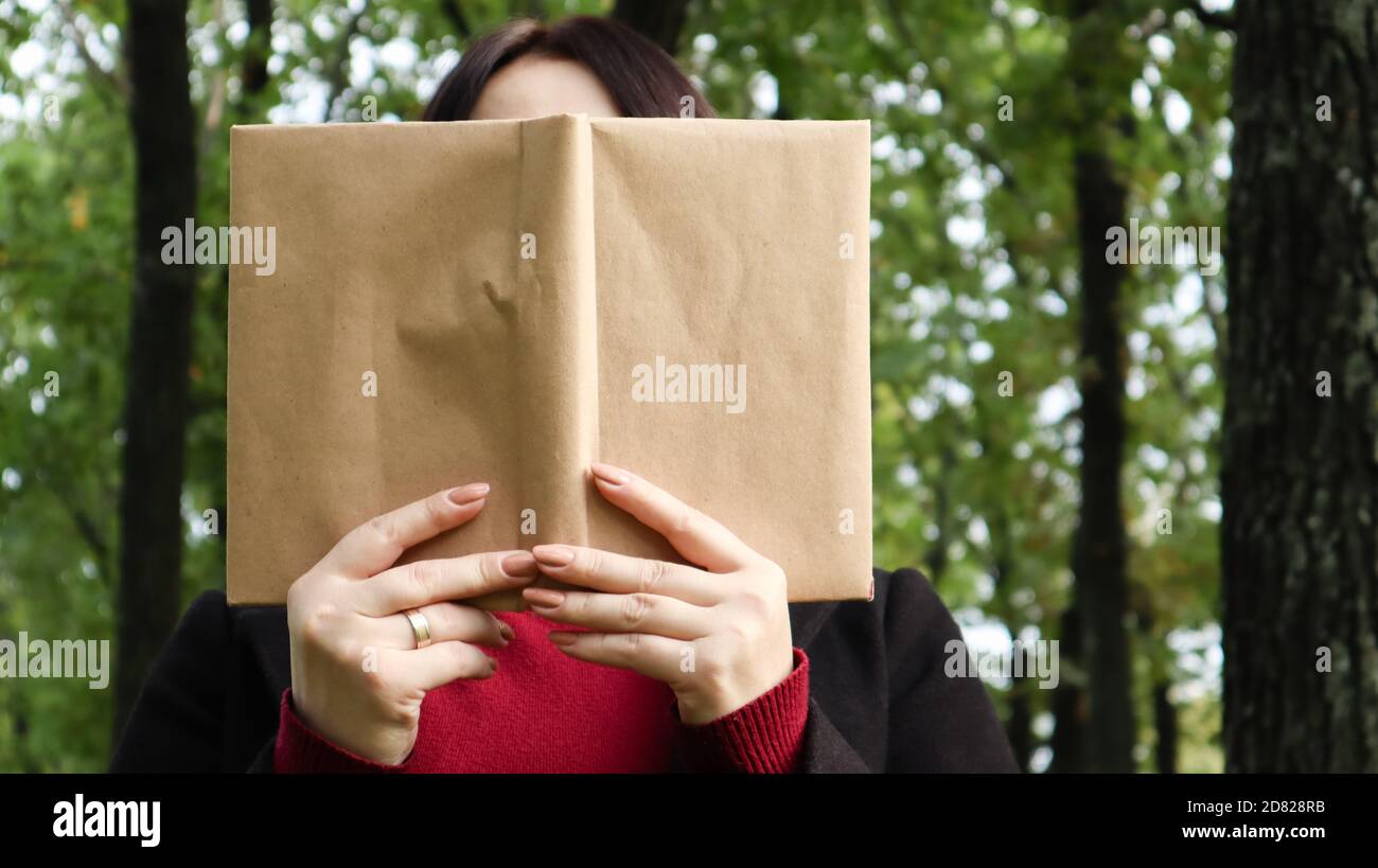 Held close hi-res stock photography and images - Alamy