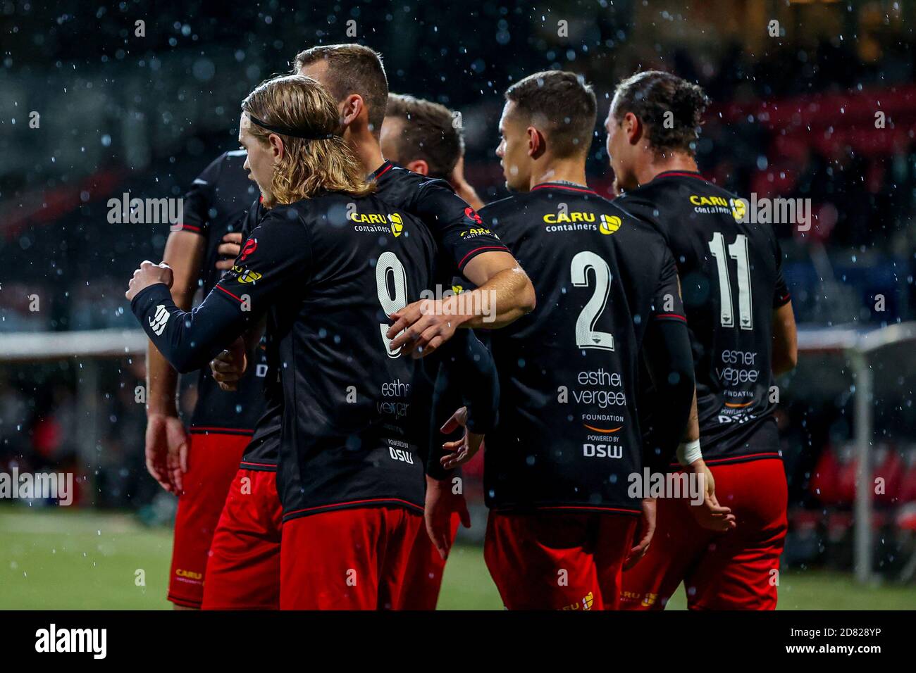 ROTTERDAM, NETHERLANDS - OCTOBER 26: Team of Excelsior celebrating goal ...